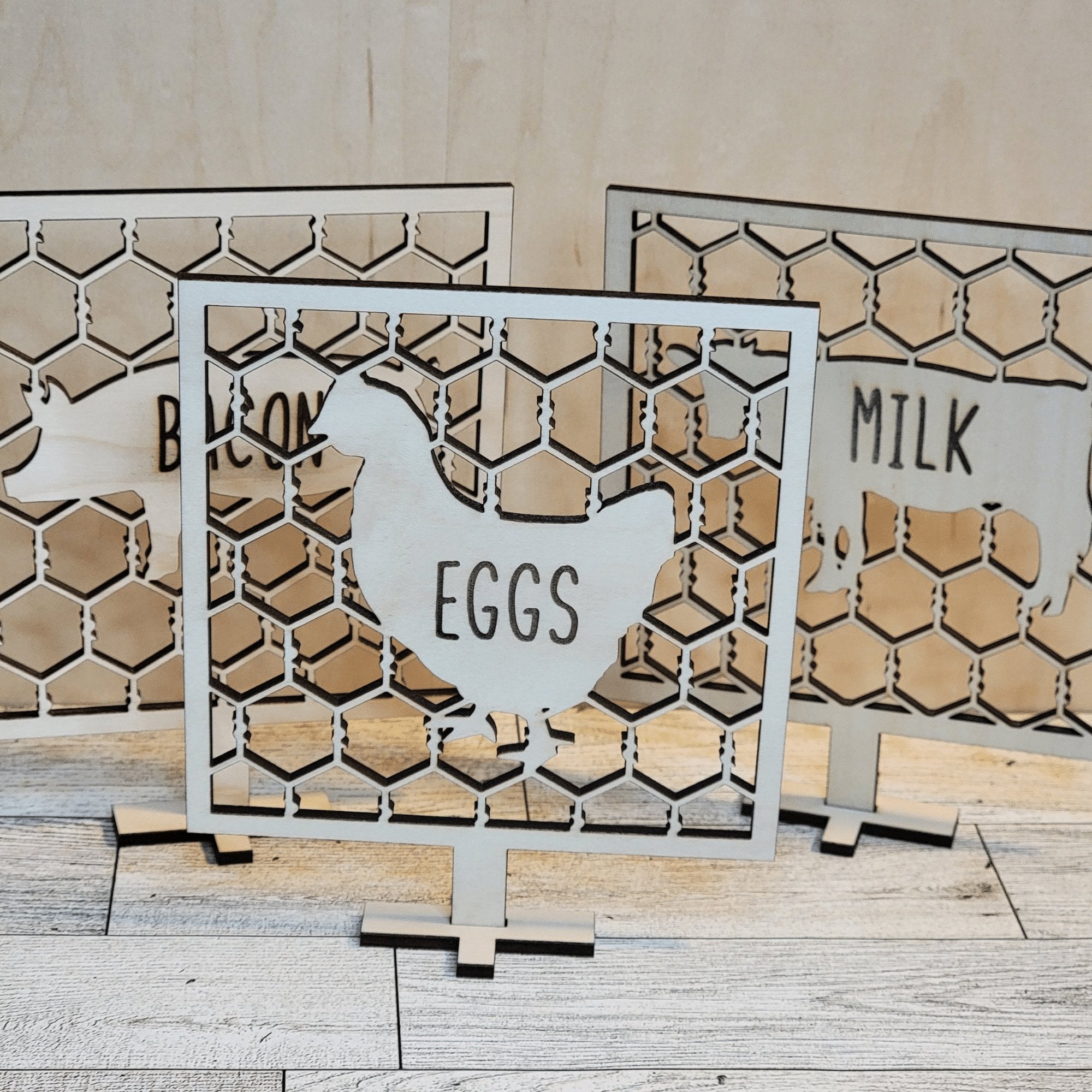 Farmhouse Animal Chicken Wire Signs Digital File Only – Designodeal